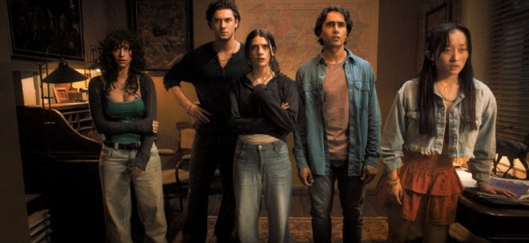 Review: UNTIL DAWN is an Unfamiliar Yet Freaky Video Game Adaptation ...